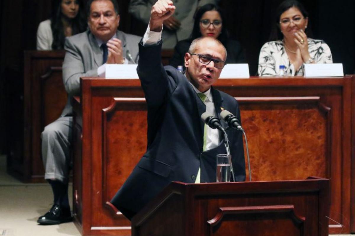 Jorge Glas solicita que Ecuador lo entregue a México u otro país que le otorgue asilo | BI Noticias